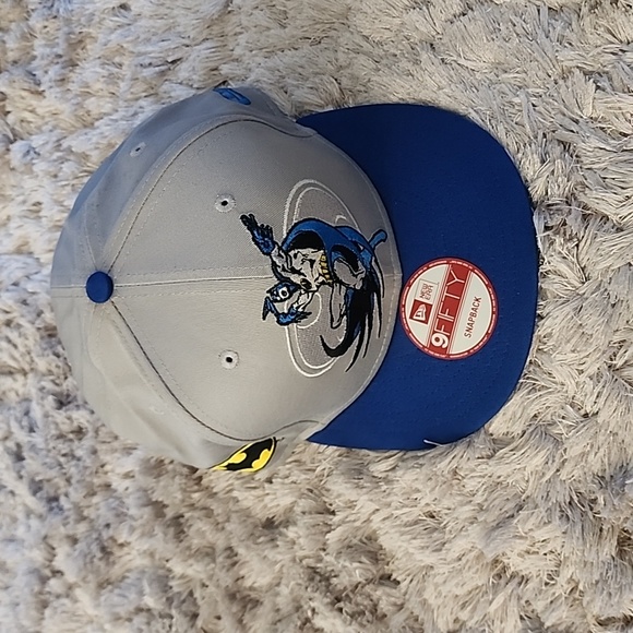 New Era | Accessories | New Era Batman Snapback Hat Excellent Condition ...
